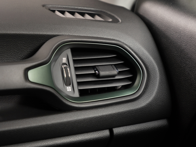 Jeep® Renegade E-Hybrid - Modelo North Star | Galleria | Jeep® ES